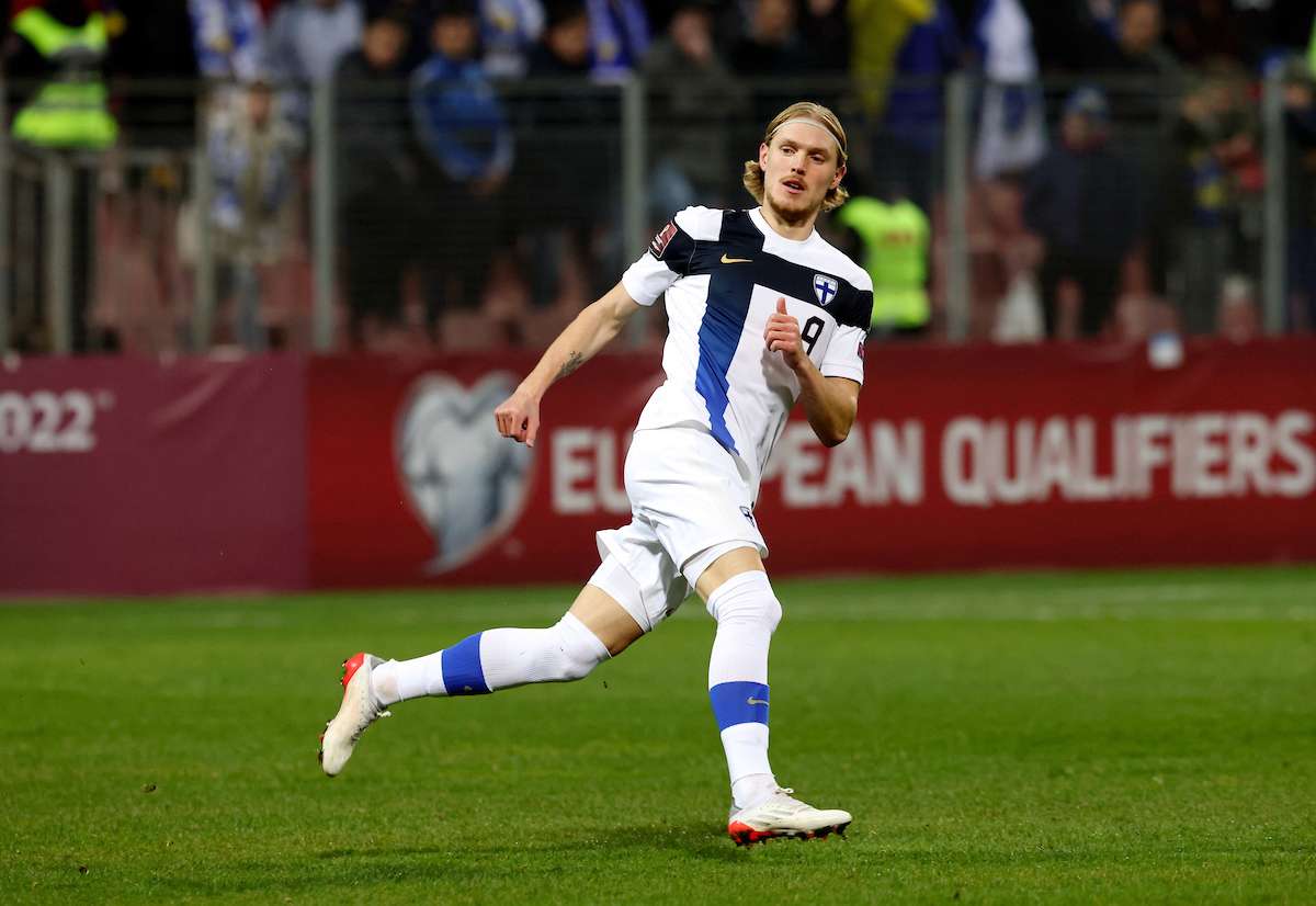 Fredrik Jensen jatkosopimukseen Augsburgin kanssa